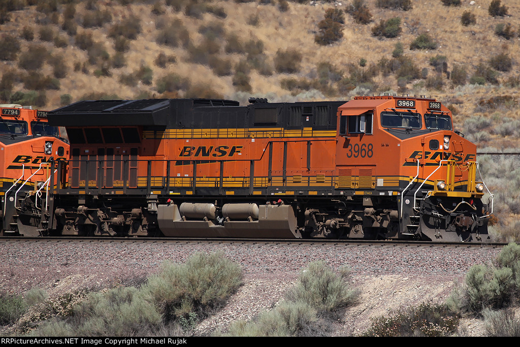 BNSF 3968